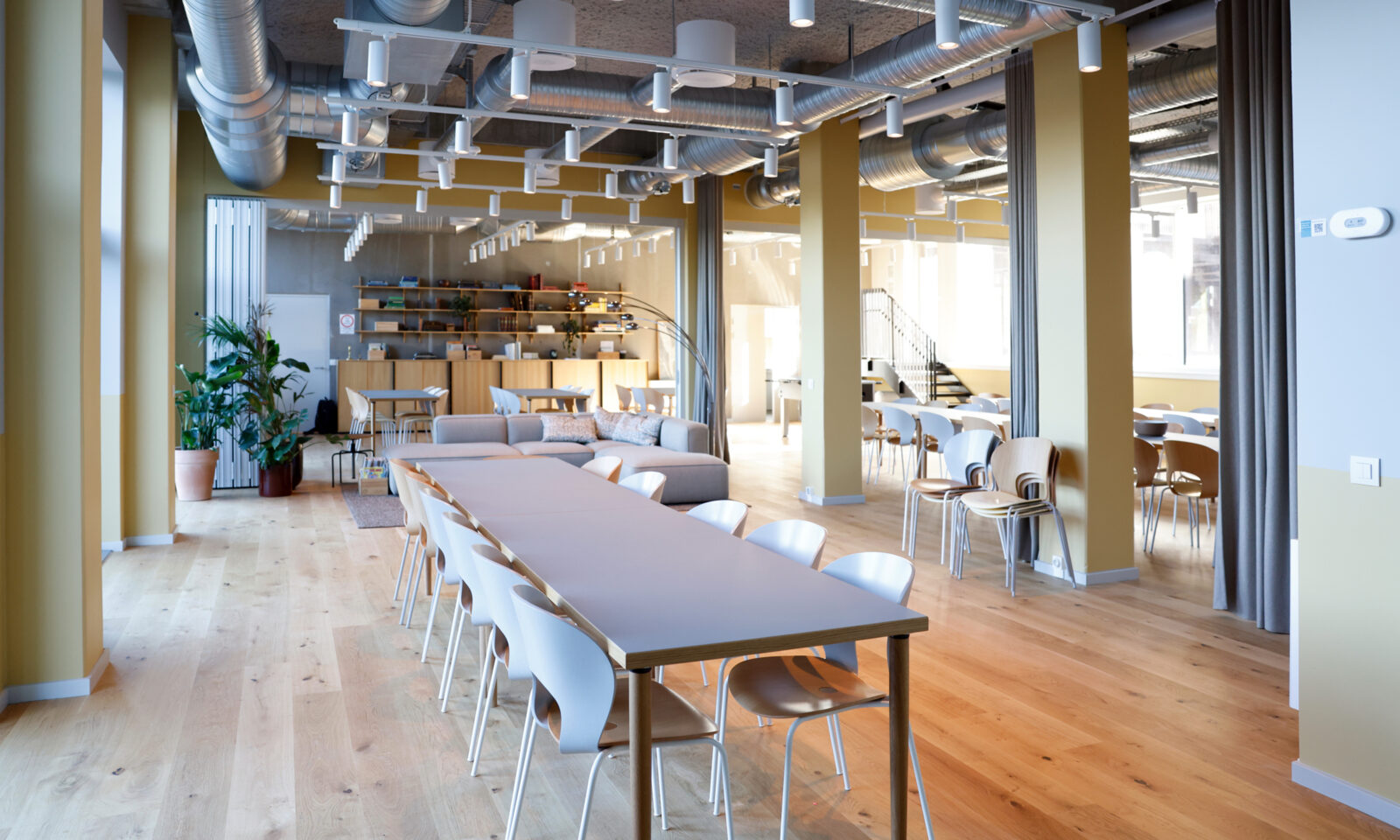 The five buildings – UN17